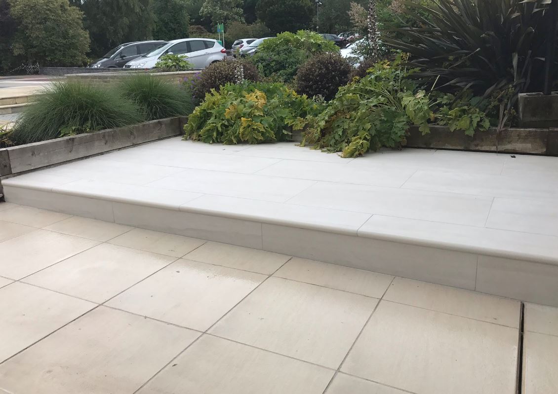 Porcelain 40mm Bullnose Steps From London Stone